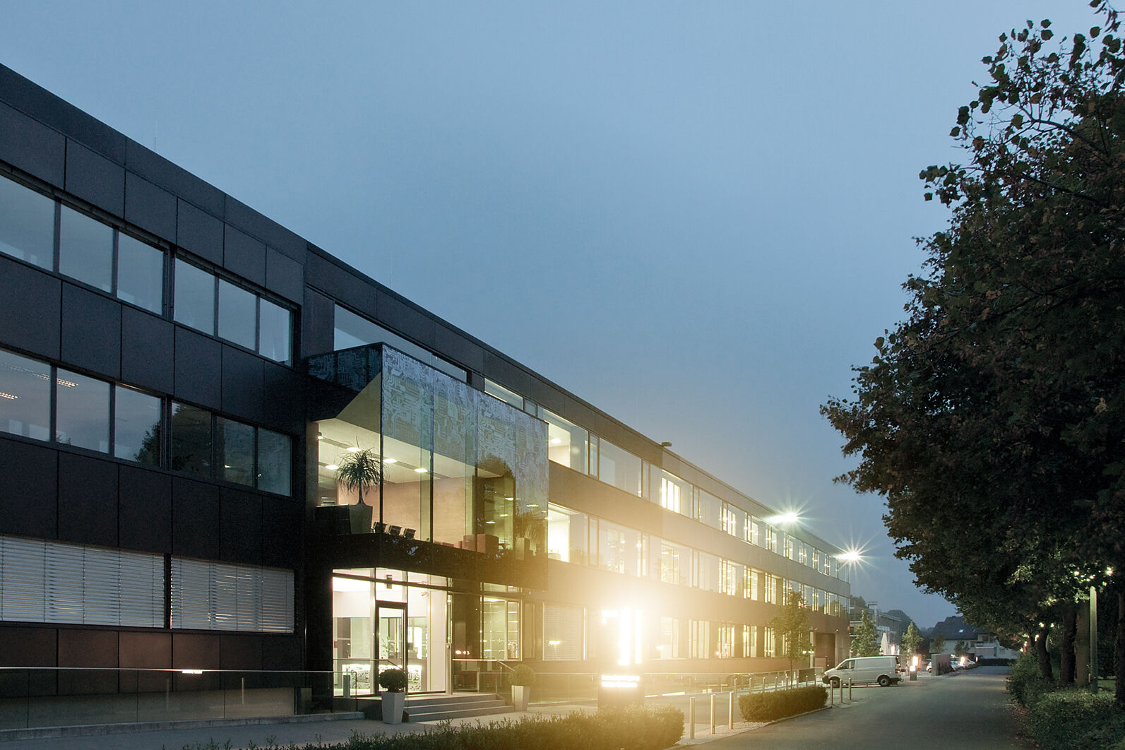 Profile - Bachmann electronic GmbH